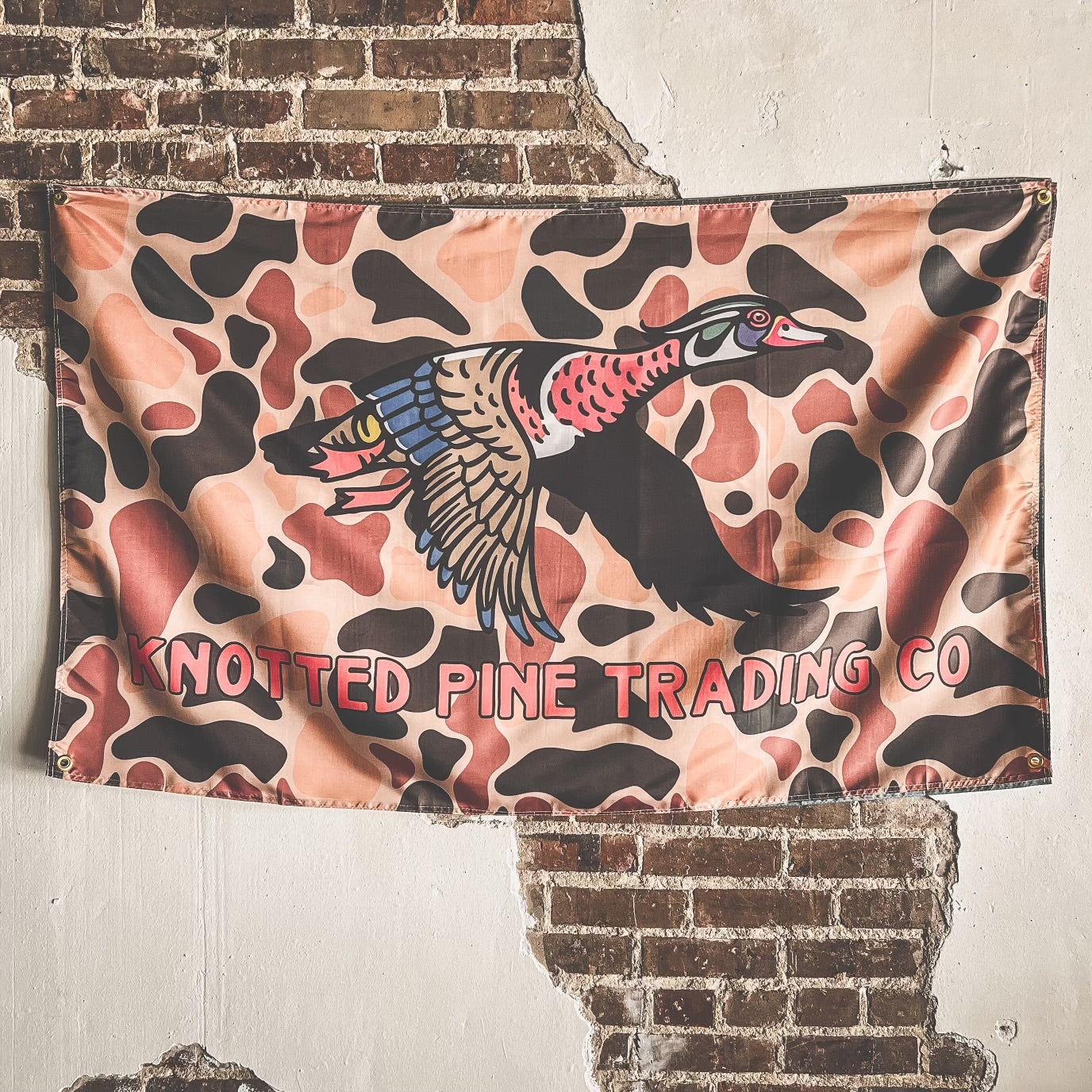 Wood Duck Flag – Knotted Pine Trading Co.